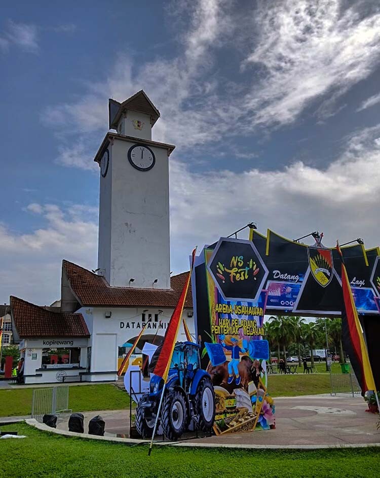 10 Tempat Menarik Di Nilai Negeri Sembilan (2026) | Melancong.my